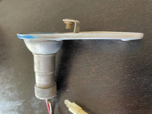 Cessna 150L LEFT Hand Nav Light Base Assembly. 12 Volt. As Removed ...